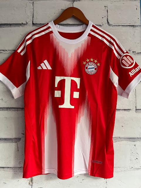 Jersey Bayern Múnich Local 2025/2026 – Escualo Sport Veracruz